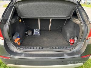 Melns BMW X1 2010 Rīga, ar dzinēja tilpumu 2.00 L un nobraukumu 316 tūkst. km par 8500 €, foto 11 vietnē AUTOMOTO.COM.LV
