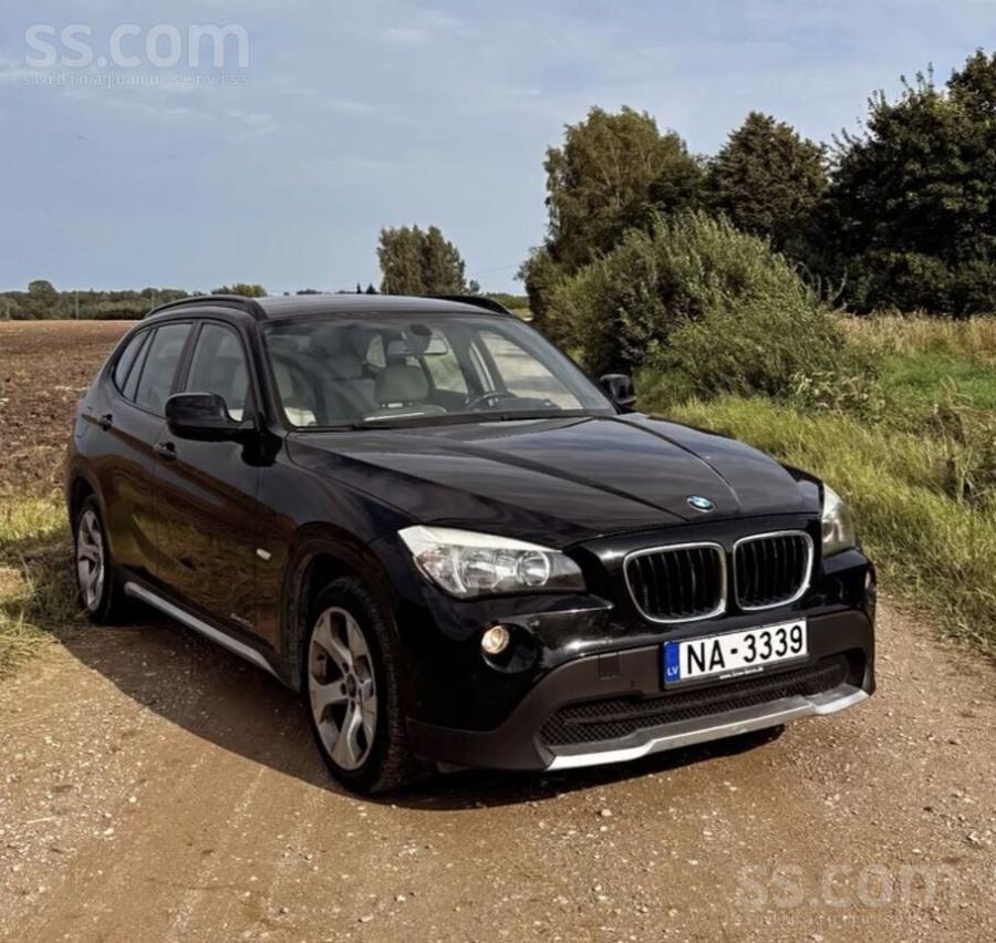 Melns BMW X1 2010 Rīga, ar dzinēja tilpumu 2.00 L un nobraukumu 316 tūkst. km par 8500 €, foto 15 vietnē AUTOMOTO.COM.LV