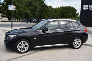 Black BMW X1 2010 in Siauliai, with an engine capacity of 2.00 L and mileage of 315 thousand km for 6200 €, photo 18 on AUTOMOTO.COM.LV