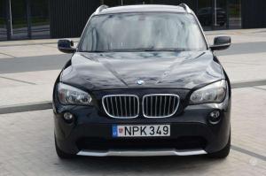 Black BMW X1 2010 in Siauliai, with an engine capacity of 2.00 L and mileage of 315 thousand km for 6200 €, photo 20 on AUTOMOTO.COM.LV