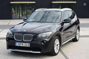 Black BMW X1 2010 in Siauliai, with an engine capacity of 2.00 L and mileage of 315 thousand km for 6200 €, photo 21 on AUTOMOTO.COM.LV