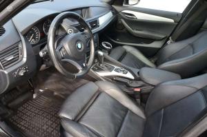 Black BMW X1 2010 in Siauliai, with an engine capacity of 2.00 L and mileage of 315 thousand km for 6200 €, photo 24 on AUTOMOTO.COM.LV