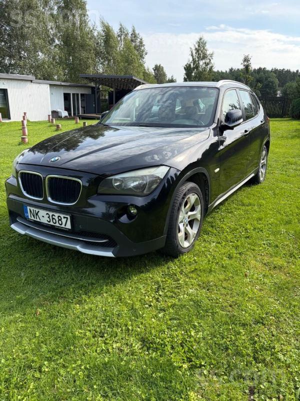 Melns BMW X1 2010 Rīga, ar dzinēja tilpumu 2.00 L un nobraukumu 274 tūkst. km par 6000 €, foto 1 vietnē AUTOMOTO.COM.LV