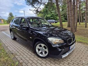 Black BMW X1 2010 in Utena, with an engine capacity of 3.00 L and mileage of 290 thousand km for 3490 €, photo 3 on AUTOMOTO.COM.LV