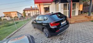Melns BMW X1 2010 Viļņa, ar dzinēja tilpumu 2.00 L un nobraukumu 340 tūkst. km par 4200 €, foto 4 vietnē AUTOMOTO.COM.LV