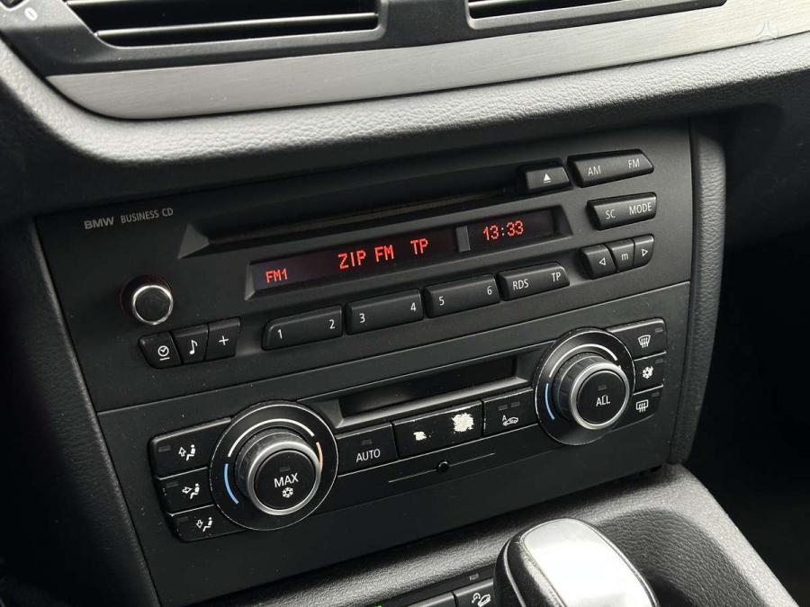 Черный БМВ Х1 2010 в Вильнюс, объемом двигателя 2.00 л и пробегом 328 тыс. км за 6150 €, фото 16 на AUTOMOTO.COM.LV