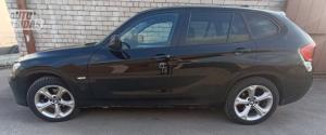Black BMW X1 2010 in Vilnius, with an engine capacity of 2.00 L and mileage of 230 thousand km for 5300 €, photo 16 on AUTOMOTO.COM.LV