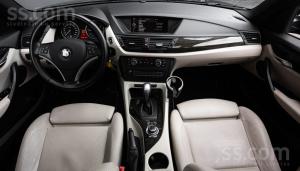 Melns BMW X1 2010 Jelgava, ar dzinēja tilpumu 2.00 L un nobraukumu 0 tūkst. km par 7900 €, foto 11 vietnē AUTOMOTO.COM.LV