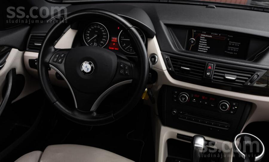 Melns BMW X1 2010 Jelgava, ar dzinēja tilpumu 2.00 L un nobraukumu 0 tūkst. km par 7900 €, foto 12 vietnē AUTOMOTO.COM.LV