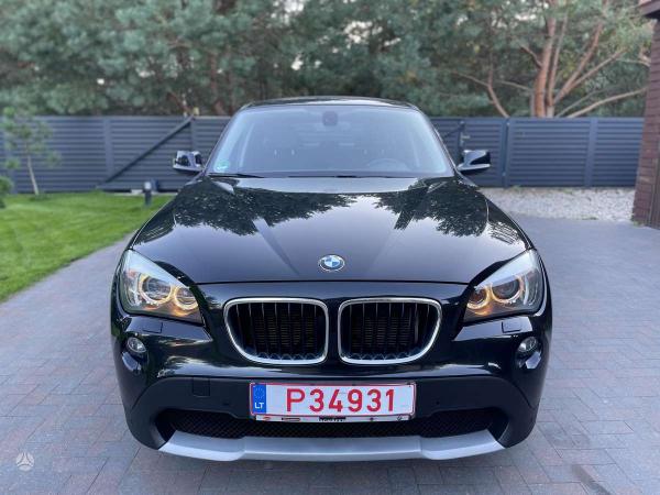Melns BMW X1 2010 Druskininkai, ar dzinēja tilpumu 2.00 L un nobraukumu 255 tūkst. km par 5990 €, foto 3 vietnē AUTOMOTO.COM.LV