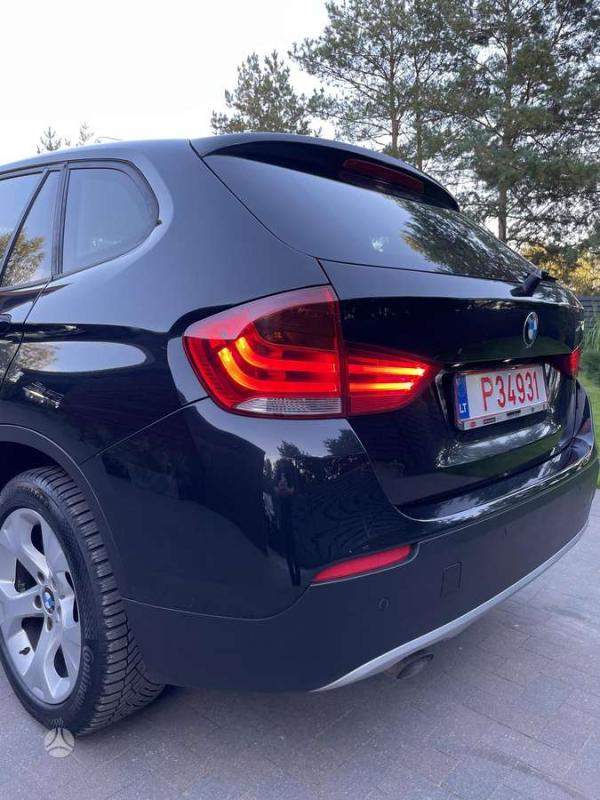 Melns BMW X1 2010 Druskininkai, ar dzinēja tilpumu 2.00 L un nobraukumu 255 tūkst. km par 5990 €, foto 8 vietnē AUTOMOTO.COM.LV