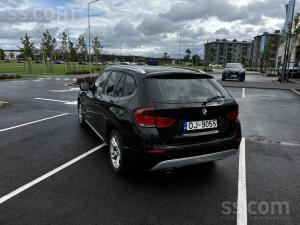 Black BMW X1 2010 in Riga, with an engine capacity of 2.00 L and mileage of 343 thousand km for 4500 €, photo 3 on AUTOMOTO.COM.LV