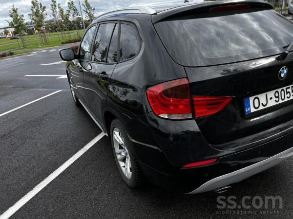 Melns BMW X1 2010 Rīga, ar dzinēja tilpumu 2.00 L un nobraukumu 343 tūkst. km par 4500 €, foto 6 vietnē AUTOMOTO.COM.LV