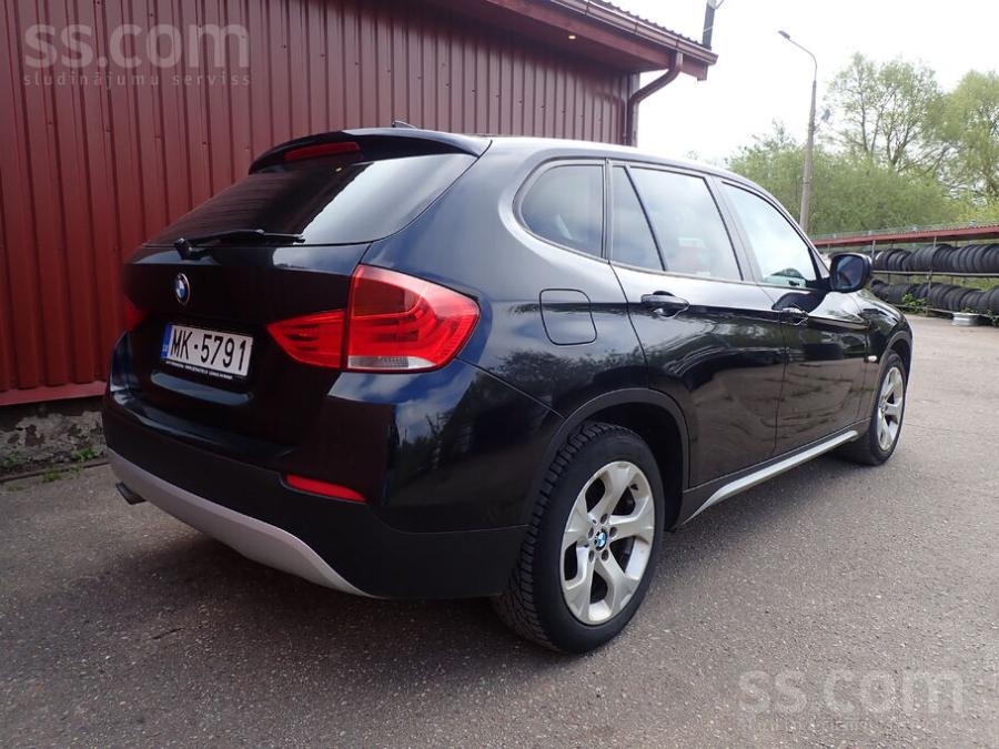 Melns BMW X1 2011 Liepāja, ar dzinēja tilpumu 2.00 L un nobraukumu 269 tūkst. km par 10300 €, foto 2 vietnē AUTOMOTO.COM.LV