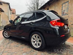 Melns BMW X1 2011 Cēsis, ar dzinēja tilpumu 2.00 L un nobraukumu 0 tūkst. km par 7990 €, foto 8 vietnē AUTOMOTO.COM.LV