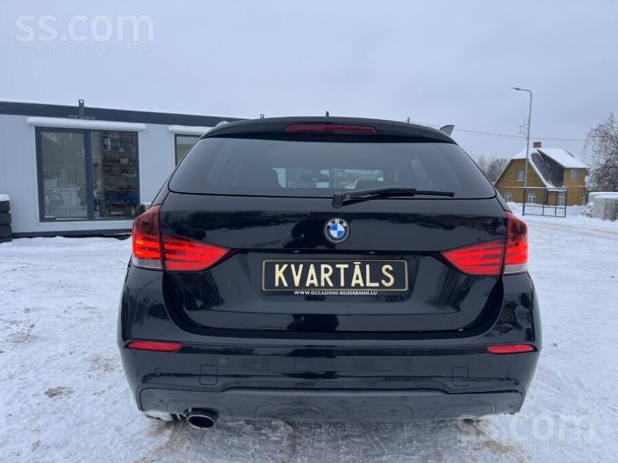 Black BMW X1 2011 in Gulbene, with an engine capacity of 2.00 L and mileage of 0 thousand km for 9990 €, photo 6 on AUTOMOTO.COM.LV