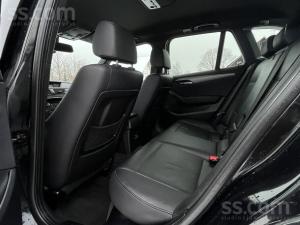 Black BMW X1 2011 in Gulbene, with an engine capacity of 2.00 L and mileage of 0 thousand km for 9990 €, photo 12 on AUTOMOTO.COM.LV
