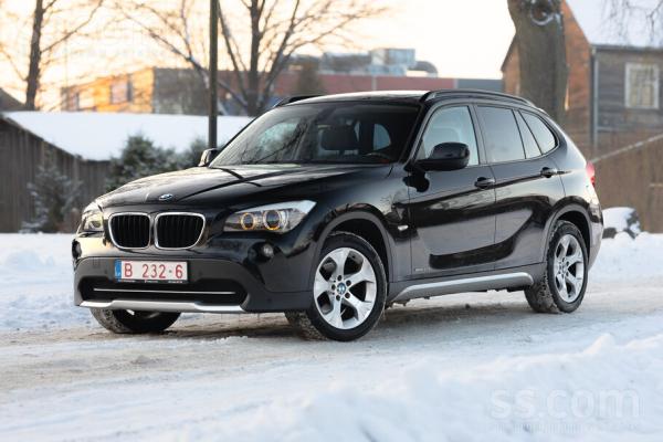 Melns BMW X1 2011 Jelgava, ar dzinēja tilpumu 2.00 L un nobraukumu 223 tūkst. km par 7990 €, foto 3 vietnē AUTOMOTO.COM.LV
