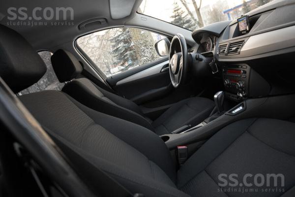 Melns BMW X1 2011 Jelgava, ar dzinēja tilpumu 2.00 L un nobraukumu 223 tūkst. km par 7990 €, foto 10 vietnē AUTOMOTO.COM.LV