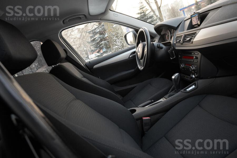 Melns BMW X1 2011 Jelgava, ar dzinēja tilpumu 2.00 L un nobraukumu 223 tūkst. km par 7990 €, foto 10 vietnē AUTOMOTO.COM.LV