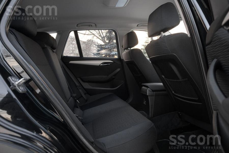 Melns BMW X1 2011 Jelgava, ar dzinēja tilpumu 2.00 L un nobraukumu 223 tūkst. km par 7990 €, foto 11 vietnē AUTOMOTO.COM.LV