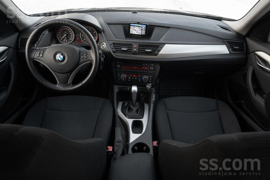 Melns BMW X1 2011 Jelgava, ar dzinēja tilpumu 2.00 L un nobraukumu 223 tūkst. km par 7990 €, foto 13 vietnē AUTOMOTO.COM.LV