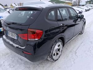 Black BMW X1 2011 in Taurage, with an engine capacity of 2.00 L and mileage of 270 thousand km for 5900 €, photo 6 on AUTOMOTO.COM.LV