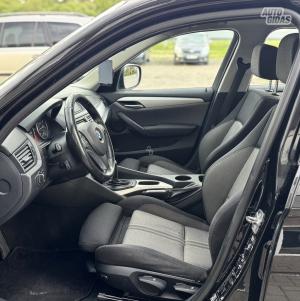 Black BMW X1 2011 in Radviliskis, with an engine capacity of 2.00 L and mileage of 388 thousand km for 4450 €, photo 19 on AUTOMOTO.COM.LV