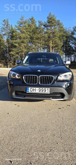 Melns BMW X1 2011 Madona, ar dzinēja tilpumu 2.00 L un nobraukumu 254 tūkst. km par 7500 €, foto  vietnē AUTOMOTO.COM.LV