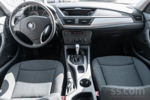 Melns BMW X1 2011 Rīga, ar dzinēja tilpumu 2.00 L un nobraukumu 209 tūkst. km par 7300 €, foto 6 vietnē AUTOMOTO.COM.LV