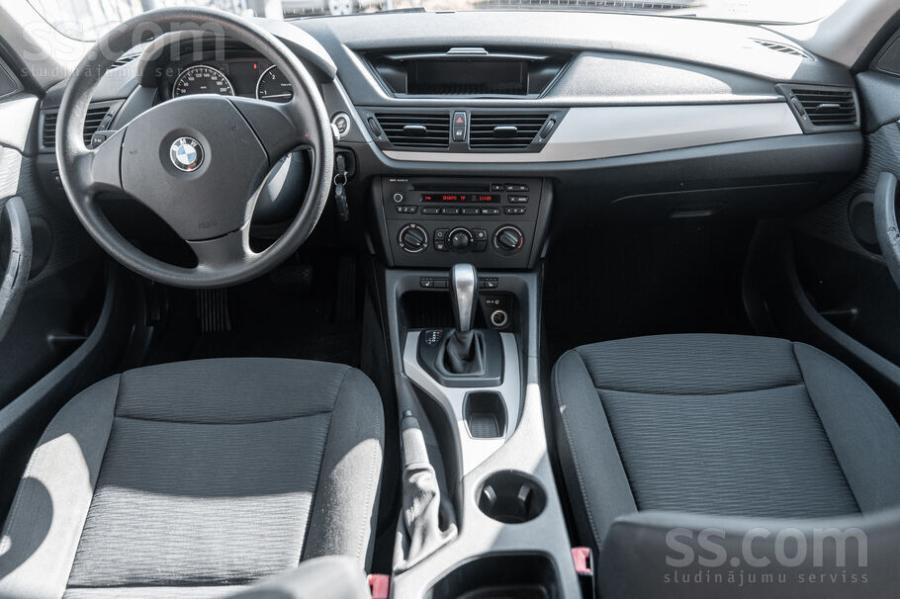 Melns BMW X1 2011 Rīga, ar dzinēja tilpumu 2.00 L un nobraukumu 209 tūkst. km par 7300 €, foto 6 vietnē AUTOMOTO.COM.LV
