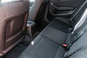 Melns BMW X1 2011 Rīga, ar dzinēja tilpumu 2.00 L un nobraukumu 209 tūkst. km par 7300 €, foto 12 vietnē AUTOMOTO.COM.LV