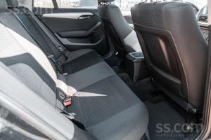 Melns BMW X1 2011 Rīga, ar dzinēja tilpumu 2.00 L un nobraukumu 209 tūkst. km par 7300 €, foto 18 vietnē AUTOMOTO.COM.LV