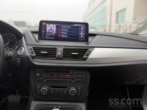 Black BMW X1 2011 in Riga, with an engine capacity of 2.00 L and mileage of 0 thousand km for 14600 €, photo 7 on AUTOMOTO.COM.LV