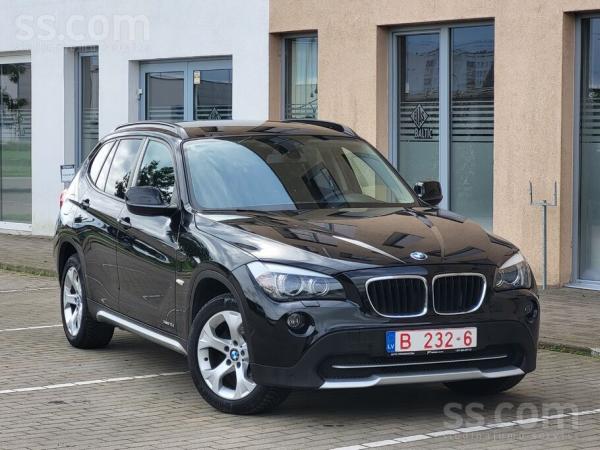 Black BMW X1 2011 in Jelgava, with an engine capacity of 2.00 L and mileage of 223 thousand km for 7990 €, photo 2 on AUTOMOTO.COM.LV