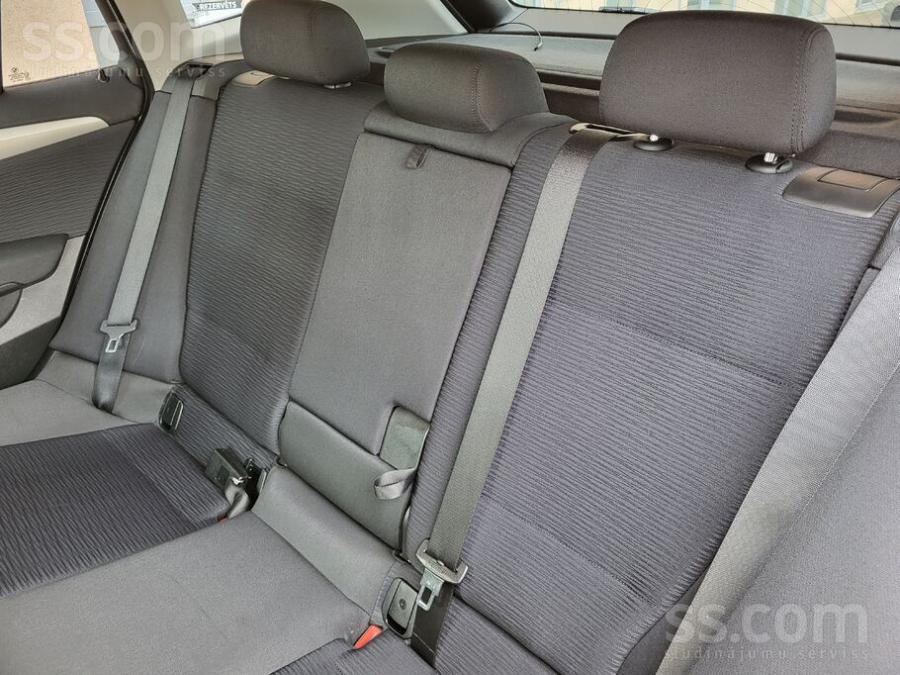 Melns BMW X1 2011 Jelgava, ar dzinēja tilpumu 2.00 L un nobraukumu 223 tūkst. km par 7690 €, foto 16 vietnē AUTOMOTO.COM.LV