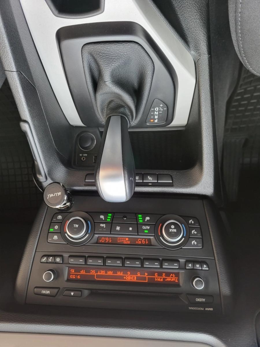 Melns BMW X1 2011 Rīga, ar dzinēja tilpumu 2.00 L un nobraukumu 223 tūkst. km par 7990 €, foto 8 vietnē AUTOMOTO.COM.LV