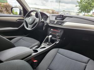Melns BMW X1 2011 Rīga, ar dzinēja tilpumu 2.00 L un nobraukumu 223 tūkst. km par 7990 €, foto 33 vietnē AUTOMOTO.COM.LV