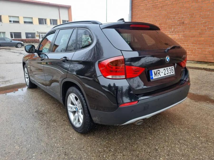 Melns BMW X1 2011 Jēkabpils, ar dzinēja tilpumu 2.00 L un nobraukumu 277 tūkst. km par 8950 €, foto 8 vietnē AUTOMOTO.COM.LV