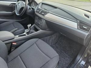 Melns BMW X1 2011 Jēkabpils, ar dzinēja tilpumu 2.00 L un nobraukumu 236 tūkst. km par 6990 €, foto 24 vietnē AUTOMOTO.COM.LV