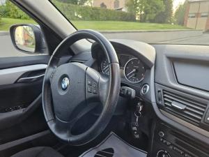 Melns BMW X1 2011 Jēkabpils, ar dzinēja tilpumu 2.00 L un nobraukumu 236 tūkst. km par 6990 €, foto 25 vietnē AUTOMOTO.COM.LV
