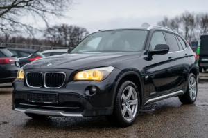 Melns BMW X1 2011 Liepāja, ar dzinēja tilpumu 2.00 L un nobraukumu 209 tūkst. km par 10550 €, foto  vietnē AUTOMOTO.COM.LV