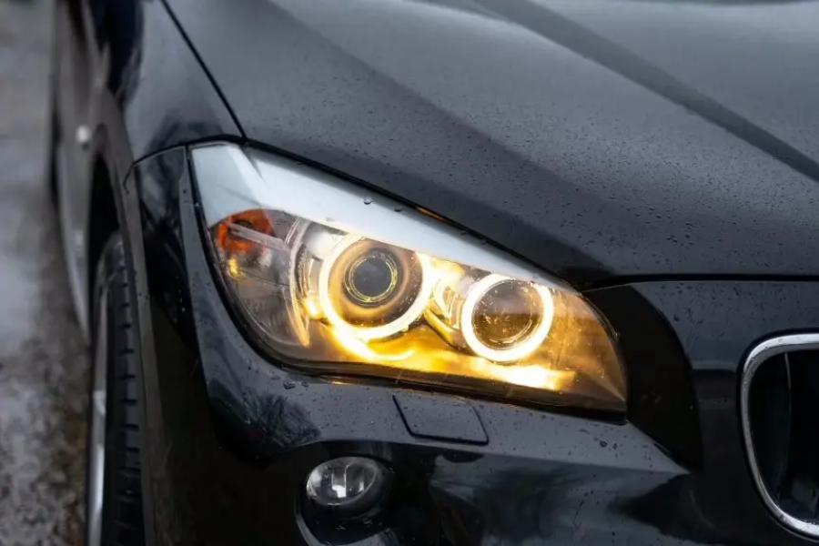 Melns BMW X1 2011 Liepāja, ar dzinēja tilpumu 2.00 L un nobraukumu 209 tūkst. km par 10550 €, foto 7 vietnē AUTOMOTO.COM.LV