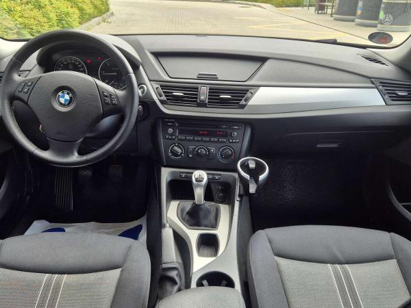 Black BMW X1 2011 in Vilnius, with an engine capacity of 2.00 L and mileage of 269 thousand km for 6500 €, photo 9 on AUTOMOTO.COM.LV