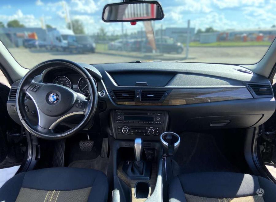 Melns BMW X1 2011 Marijampole, ar dzinēja tilpumu 1.80 L un nobraukumu 271 tūkst. km par 5700 €, foto 7 vietnē AUTOMOTO.COM.LV
