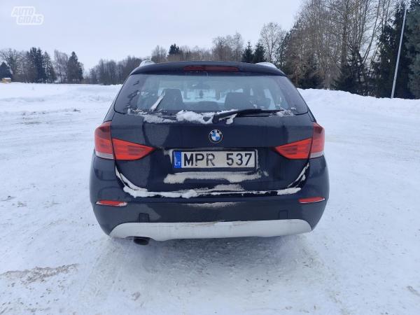 Black BMW X1 2011 in Pasvalys, with an engine capacity of 2.00 L and mileage of 149 thousand km for 5600 €, photo 3 on AUTOMOTO.COM.LV