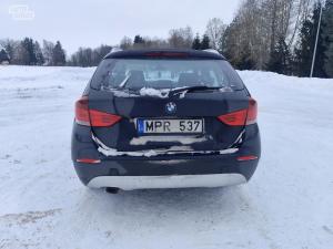 Black BMW X1 2011 in Pasvalys, with an engine capacity of 2.00 L and mileage of 149 thousand km for 5600 €, photo 4 on AUTOMOTO.COM.LV