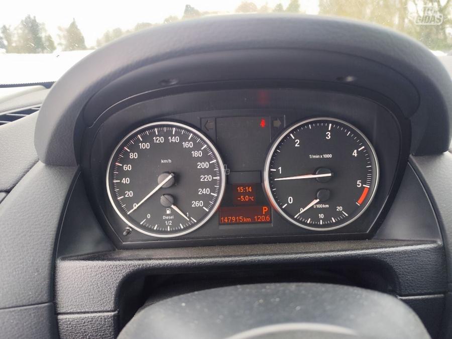 Black BMW X1 2011 in Pasvalys, with an engine capacity of 2.00 L and mileage of 149 thousand km for 5600 €, photo 12 on AUTOMOTO.COM.LV