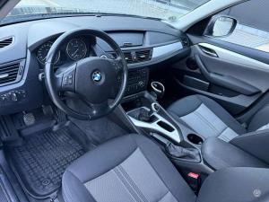 Black BMW X1 2011 in Kupiskis, with an engine capacity of 2.00 L and mileage of 263 thousand km for 5800 €, photo 18 on AUTOMOTO.COM.LV