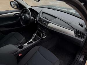 Black BMW X1 2011 in Rokiskis, with an engine capacity of 2.00 L and mileage of 231 thousand km for 2650 €, photo 17 on AUTOMOTO.COM.LV